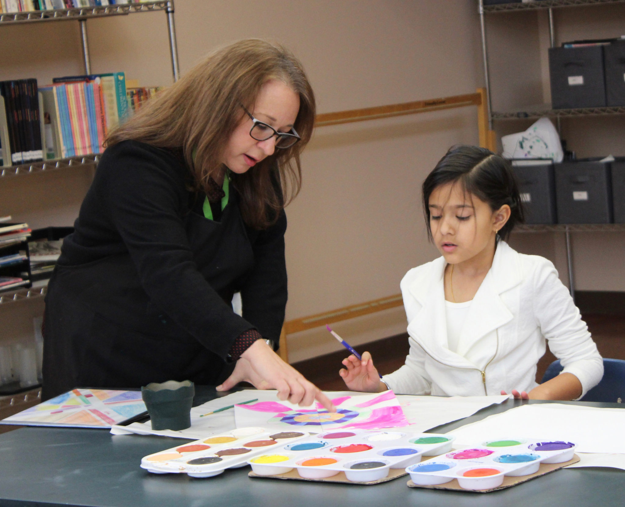 An interview with Art teacher, Lisa Stolzer - Princeton Montessori School